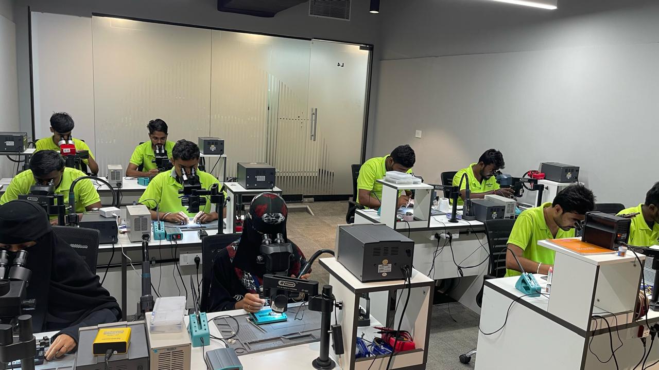Mobfixer Academy Launches Smartphone Chip-Level Training Program ...